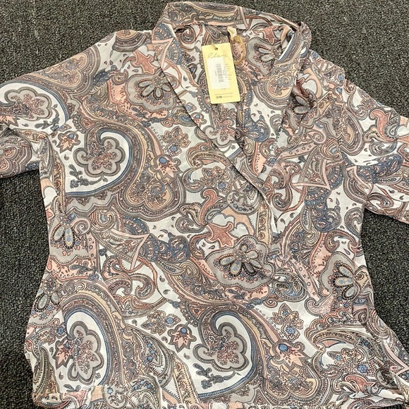 Elan | Tops | Elan Blouse Paisley Print With Crossover In Front Never ...
